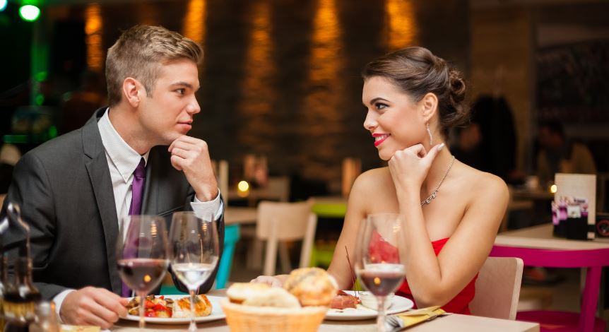 160 Flirty Questions to Ask Your Girlfriend | Romantic & Fun Ideas ...