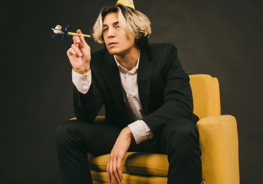 Ella Purnell Relationship History | Past & Present Love Interests - Couples Blog