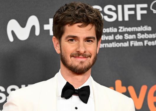 Who is Andrew Garfield? | Learn About His Roles, Relationships, and ...