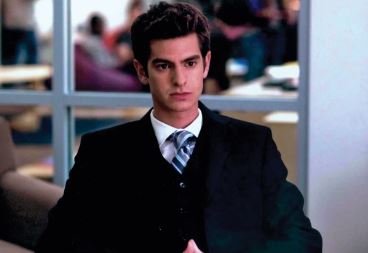 Who is Andrew Garfield? | Learn About His Roles, Relationships, and ...